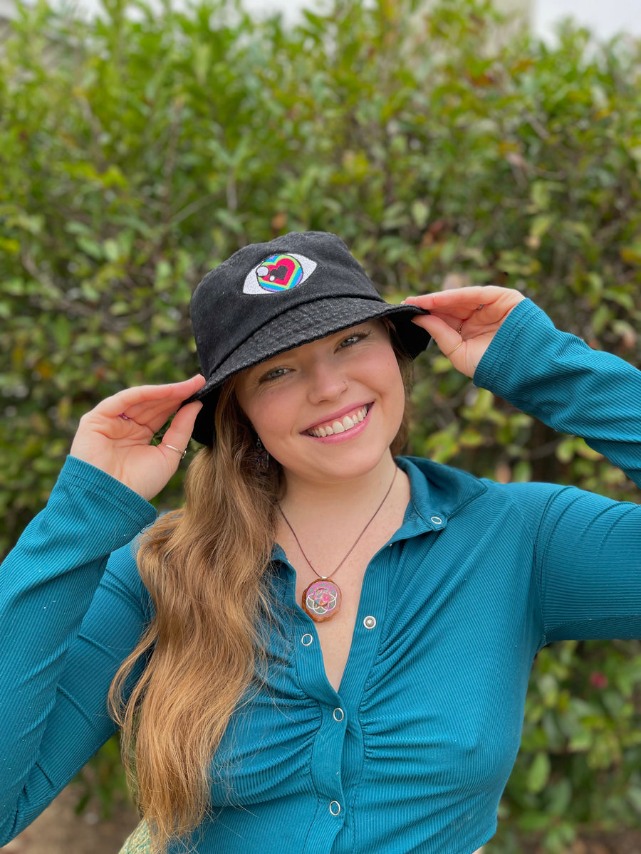 Third Eye Bucket Hat – Little Savage Shop